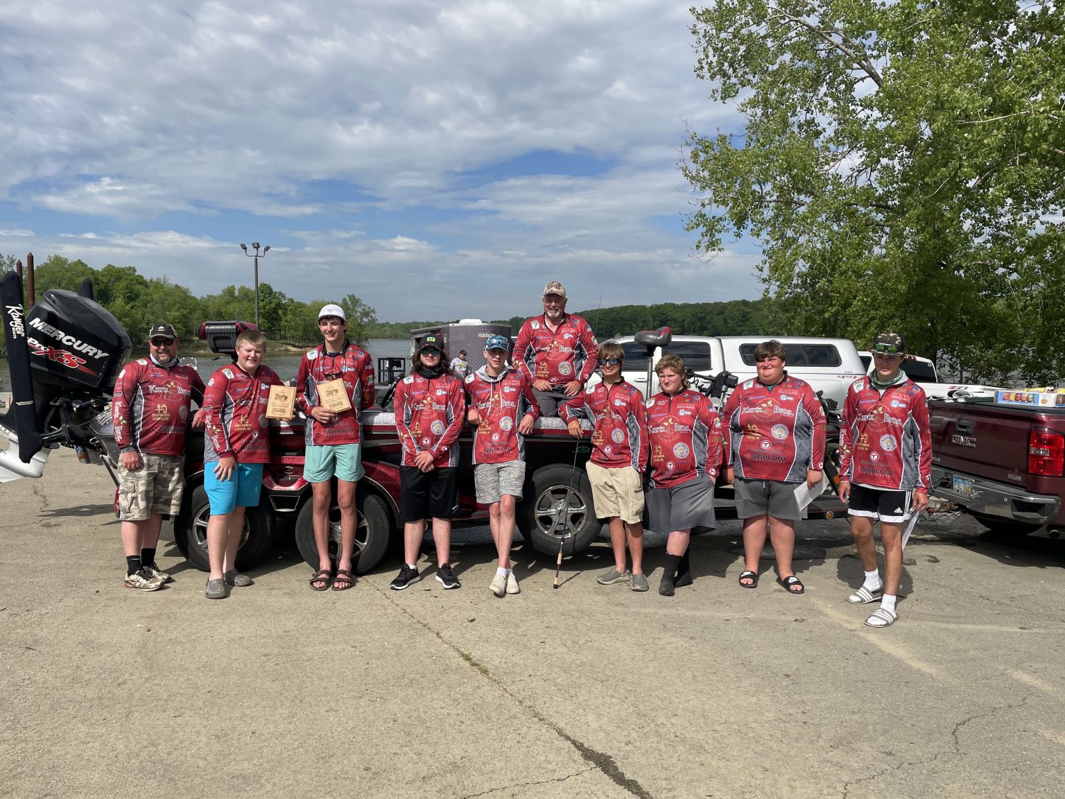Hartley's Hawgs – Youth Bass Fishing Club